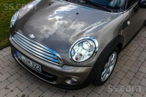 Brūns MINI Cooper 2011 Jelgava, ar dzinēja tilpumu 1.60 L un nobraukumu 152 tūkst. km par 4996 €, foto 23 vietnē AUTOMOTO.COM.LV