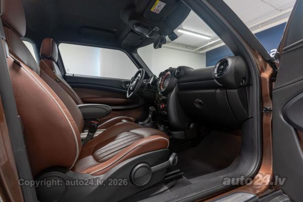 Brūns MINI Cooper 2015 Tallina, ar dzinēja tilpumu 2.00 L un nobraukumu 44 tūkst. km par 12900 €, foto 8 vietnē AUTOMOTO.COM.LV