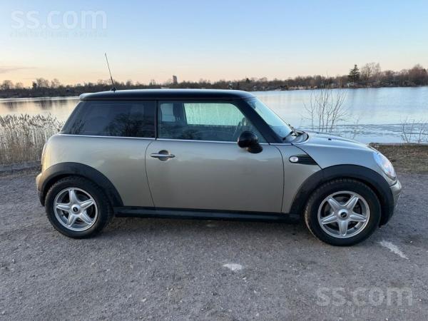 Brūns MINI Cooper 2008 Rīga, ar dzinēja tilpumu 1.60 L un nobraukumu 178 tūkst. km par 2450 €, foto 3 vietnē AUTOMOTO.COM.LV