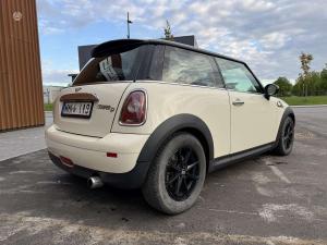 Brown MINI Cooper 2008 in Klaipeda, with an engine capacity of 1.56 L and mileage of 330 thousand km for 2800 €, photo 8 on AUTOMOTO.COM.LV