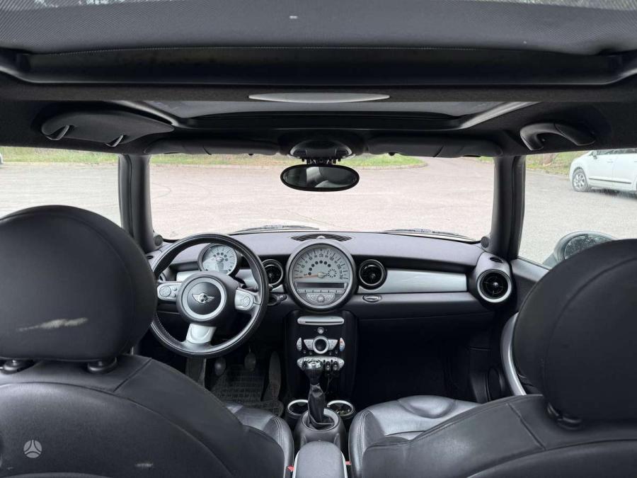 Brown MINI Cooper 2008 in Klaipeda, with an engine capacity of 1.56 L and mileage of 330 thousand km for 2800 €, photo 11 on AUTOMOTO.COM.LV