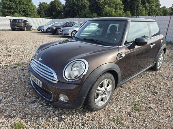 Brūns MINI Cooper 2011 Tauragė, ar dzinēja tilpumu 1.56 L un nobraukumu 155 tūkst. km par 4200 €, foto 2 vietnē AUTOMOTO.COM.LV