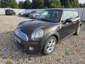 Brūns MINI Cooper 2011 Tauragė, ar dzinēja tilpumu 1.56 L un nobraukumu 155 tūkst. km par 4200 €, foto 3 vietnē AUTOMOTO.COM.LV