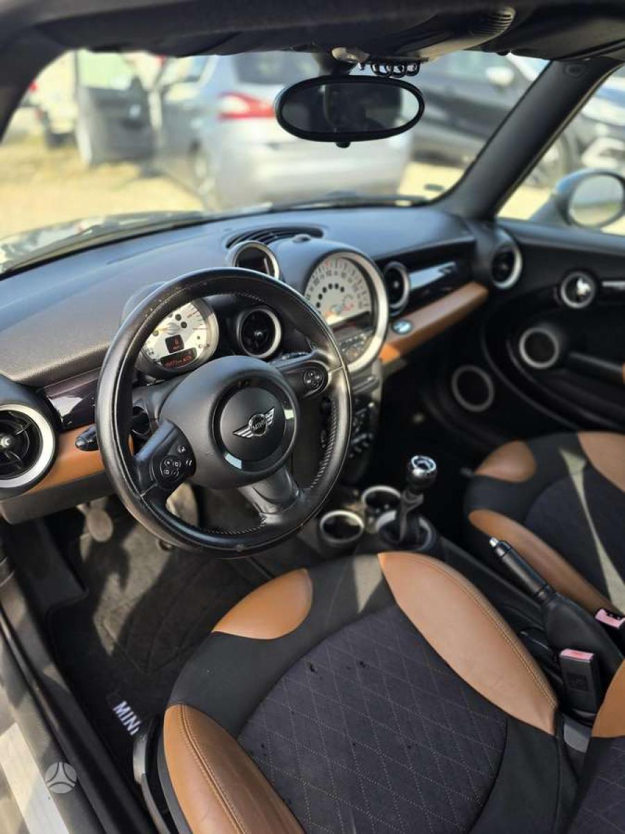 Brūns MINI Cooper 2011 Tauragė, ar dzinēja tilpumu 1.56 L un nobraukumu 155 tūkst. km par 4200 €, foto 12 vietnē AUTOMOTO.COM.LV