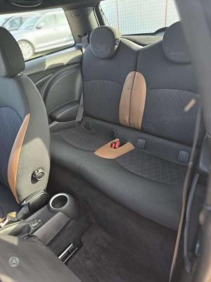 Brūns MINI Cooper 2011 Tauragė, ar dzinēja tilpumu 1.56 L un nobraukumu 155 tūkst. km par 4200 €, foto 21 vietnē AUTOMOTO.COM.LV