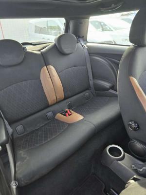 Brūns MINI Cooper 2011 Tauragė, ar dzinēja tilpumu 1.56 L un nobraukumu 155 tūkst. km par 4200 €, foto 23 vietnē AUTOMOTO.COM.LV