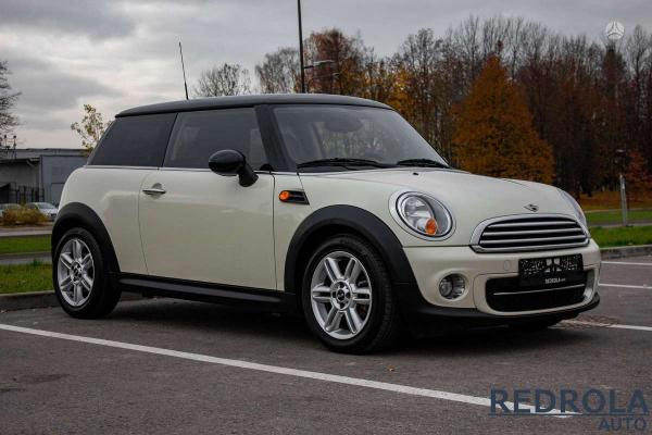 Brown MINI Cooper 2011 in Kaunas, with an engine capacity of 1.60 L and mileage of 211 thousand km for 3900 €, photo 4 on AUTOMOTO.COM.LV