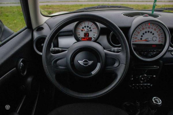 Brown MINI Cooper 2011 in Kaunas, with an engine capacity of 1.60 L and mileage of 211 thousand km for 3900 €, photo 11 on AUTOMOTO.COM.LV