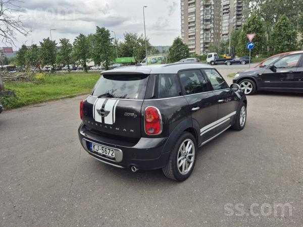 Brown MINI Cooper 2015 in Riga, with an engine capacity of 1.60 L and mileage of 283 thousand km for 9990 €, photo 6 on AUTOMOTO.COM.LV