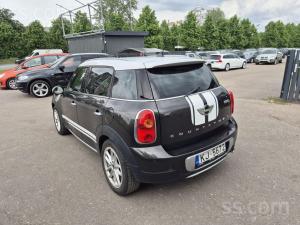 Brown MINI Cooper 2015 in Riga, with an engine capacity of 1.60 L and mileage of 283 thousand km for 9990 €, photo 8 on AUTOMOTO.COM.LV