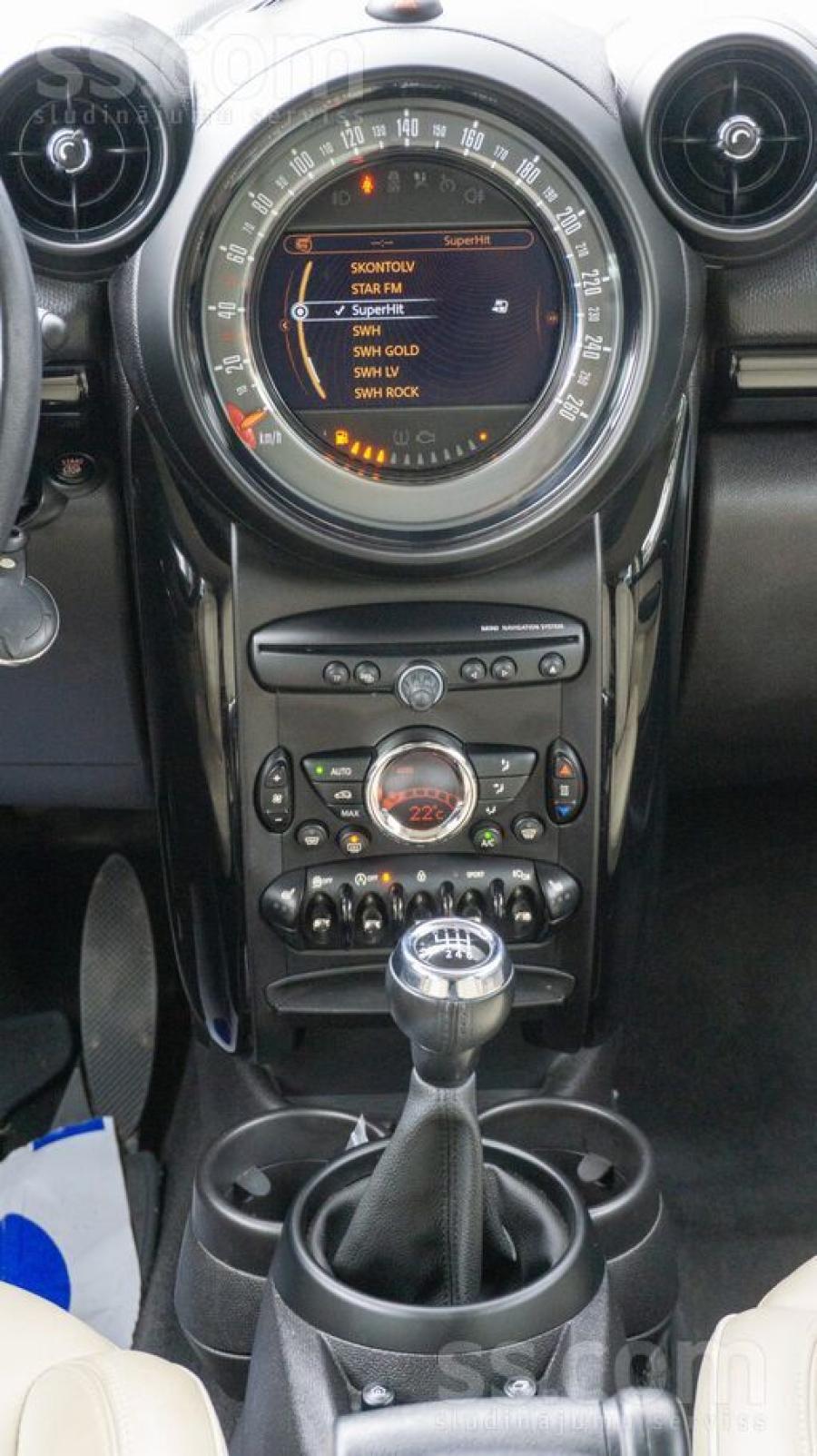 Brūns MINI Cooper 2015 Rīga, ar dzinēja tilpumu 1.60 L un nobraukumu 89 tūkst. km par 9990 €, foto 13 vietnē AUTOMOTO.COM.LV