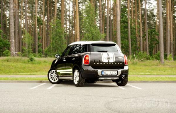 MINI Cooper 2015 Rīga vietnē Brūns MINI Cooper 2015 Rīga, ar dzinēja tilpumu 1.60 L un nobraukumu 89 tūkst. km par 7590 €, foto 8 vietnē AUTOMOTO.COM.LV