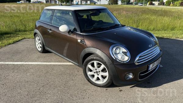 Brūns MINI Cooper 2013 Rīga, ar dzinēja tilpumu 2.00 L un nobraukumu 128 tūkst. km par 9150 €, foto 1 vietnē AUTOMOTO.COM.LV