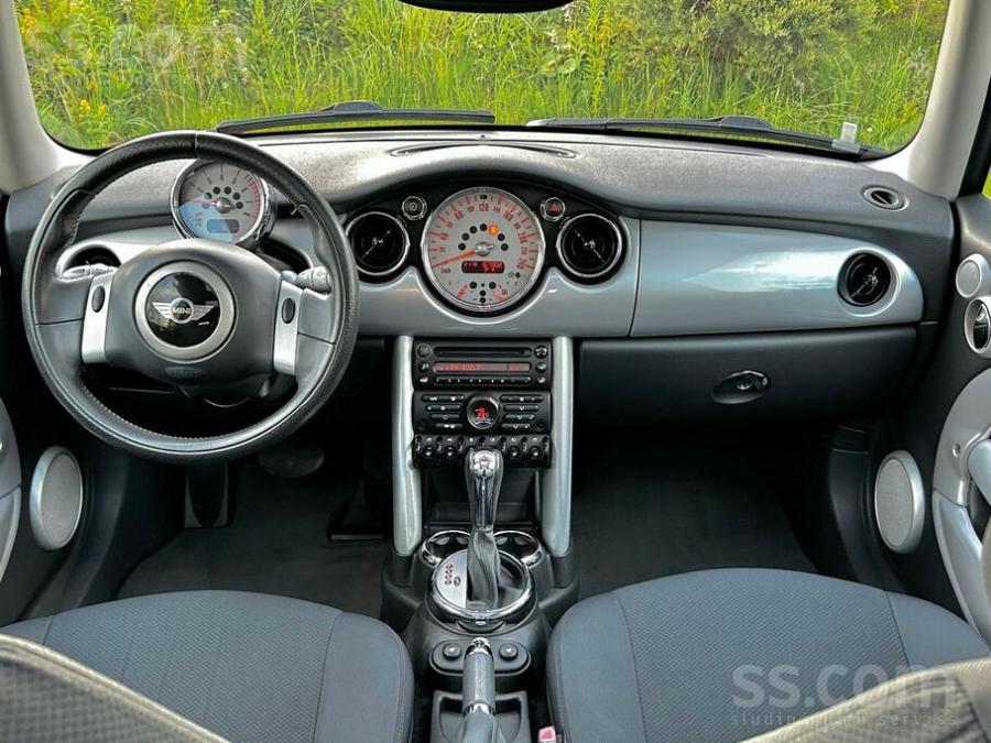 MINI Cooper 2005 in Riga, with an engine capacity of 1.60 L and mileage of 170 thousand km for 2950 €, photo 15 on AUTOMOTO.COM.LV