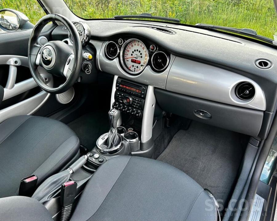 MINI Cooper 2005 in Riga, with an engine capacity of 1.60 L and mileage of 170 thousand km for 2950 €, photo 17 on AUTOMOTO.COM.LV