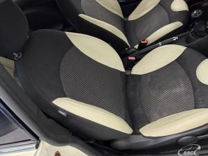 MINI Cooper 2009 in Vilnius, with an engine capacity of 1.60 L and mileage of 187 thousand km for 3290 €, photo 6 on AUTOMOTO.COM.LV