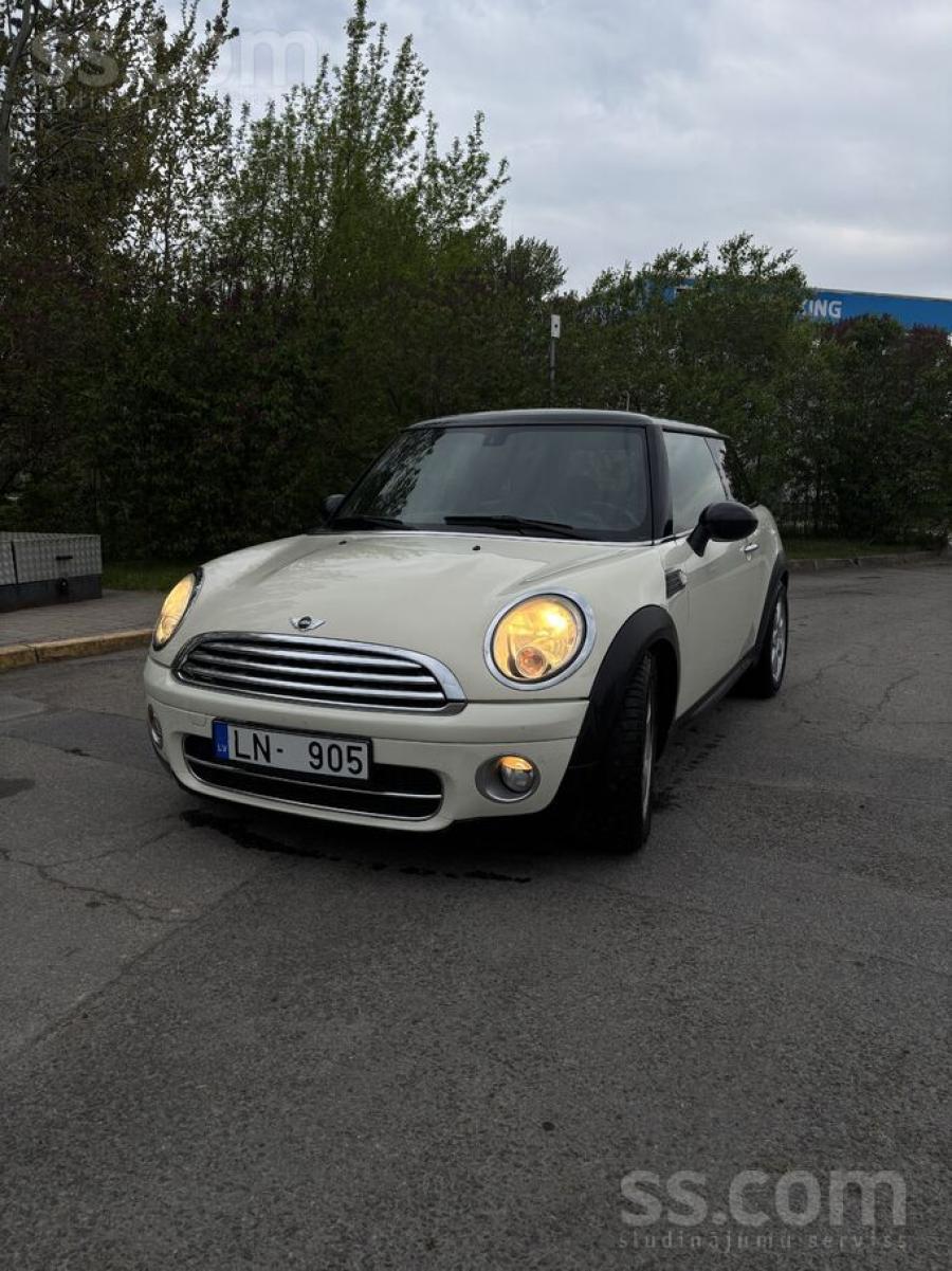 MINI Cooper 2009 in Riga, with an engine capacity of 1.60 L and mileage of 142 thousand km for 3500 €, photo 1 on AUTOMOTO.COM.LV