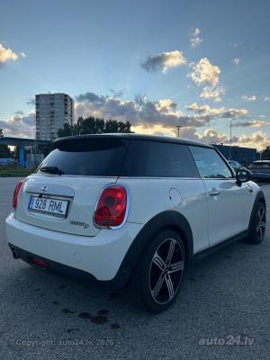 Smilšu krāsa MINI cooper-d 2014 Tallina, ar dzinēja tilpumu 1.50 L un nobraukumu 124 tūkst. km par 9749 €, foto 5 vietnē AUTOMOTO.COM.LV
