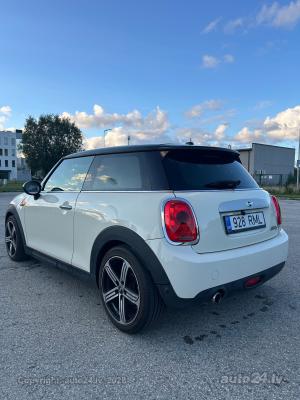 Smilšu krāsa MINI cooper-d 2014 Tallina, ar dzinēja tilpumu 1.50 L un nobraukumu 124 tūkst. km par 9749 €, foto 7 vietnē AUTOMOTO.COM.LV