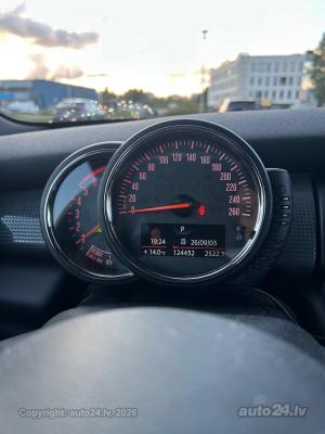 Smilšu krāsa MINI cooper-d 2014 Tallina, ar dzinēja tilpumu 1.50 L un nobraukumu 124 tūkst. km par 9749 €, foto 10 vietnē AUTOMOTO.COM.LV