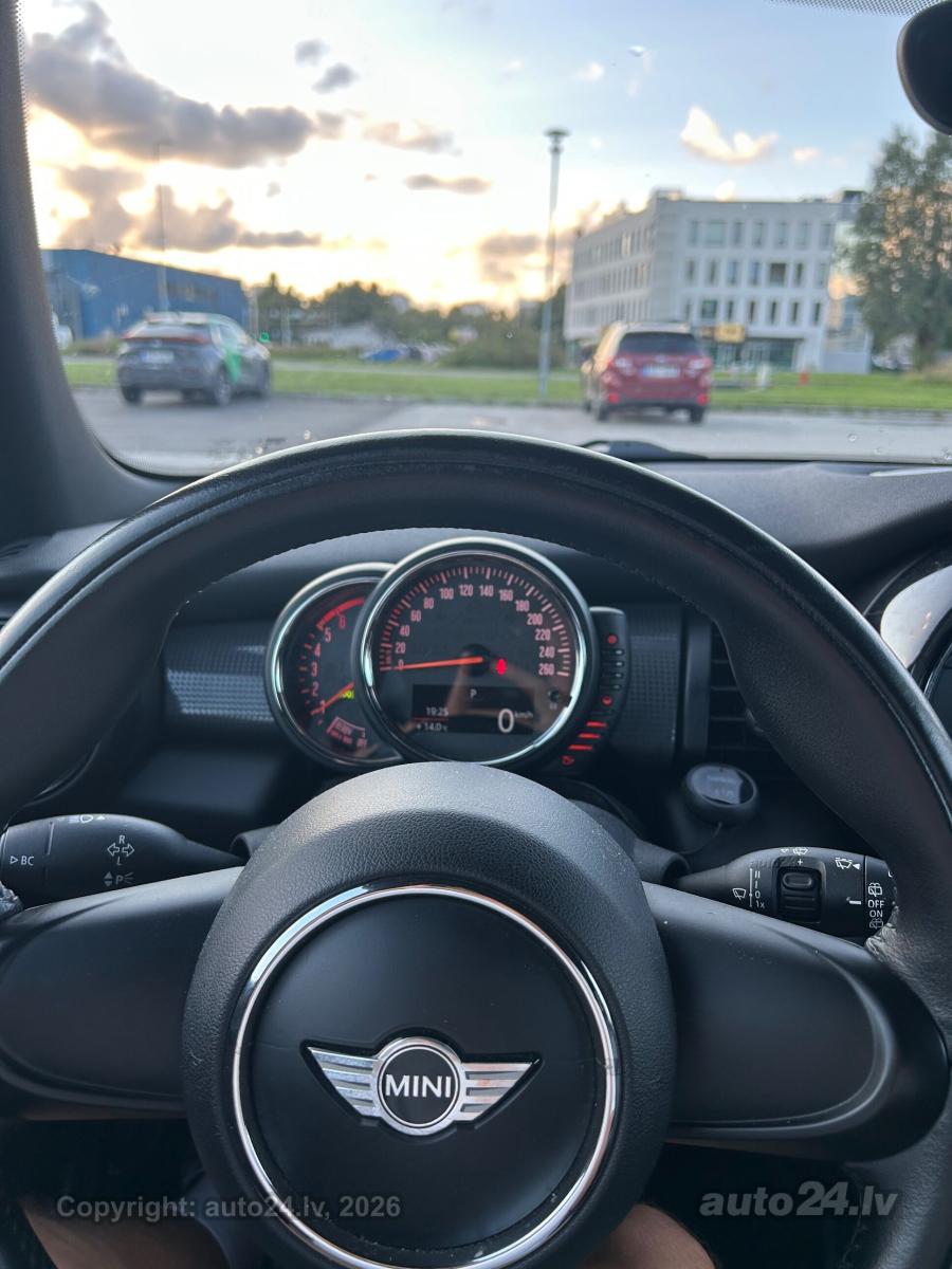 Smilšu krāsa MINI cooper-d 2014 Tallina, ar dzinēja tilpumu 1.50 L un nobraukumu 124 tūkst. km par 9749 €, foto 11 vietnē AUTOMOTO.COM.LV