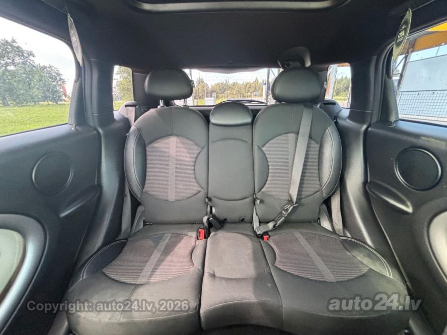 Zils MINI cooper-d 2011 Tallina, ar dzinēja tilpumu 1.60 L un nobraukumu 213 tūkst. km par 5450 €, foto 10 vietnē AUTOMOTO.COM.LV