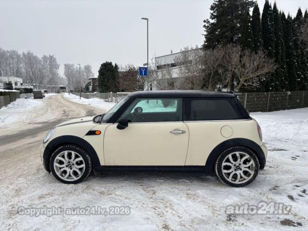 Balts MINI cooper-d 2007 Tallina, ar dzinēja tilpumu 1.60 L un nobraukumu 298 tūkst. km par 2880 €, foto 7 vietnē AUTOMOTO.COM.LV