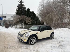 White MINI cooper-d 2007 in Tallinn, with an engine capacity of 1.60 L and mileage of 298 thousand km for 2880 €, photo 8 on AUTOMOTO.COM.LV