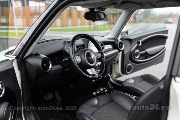 Balts MINI cooper-d 2010 Tallina, ar dzinēja tilpumu 1.60 L un nobraukumu 210 tūkst. km par 5500 €, foto 11 vietnē AUTOMOTO.COM.LV