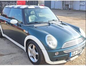 Zaļš MINI Cooper 2002 Rīga, ar dzinēja tilpumu 1.60 L un nobraukumu 145 tūkst. km par 1300 €, foto 8 vietnē AUTOMOTO.COM.LV