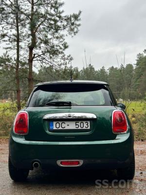 Zaļš MINI Cooper 2015 Rīga, ar dzinēja tilpumu 1.50 L un nobraukumu 239 tūkst. km par 5800 €, foto 5 vietnē AUTOMOTO.COM.LV