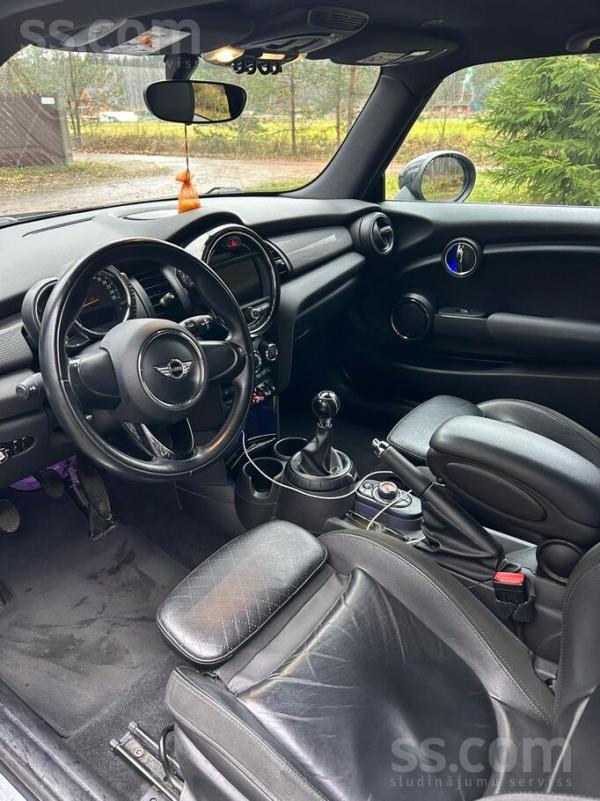 Zaļš MINI Cooper 2015 Rīga, ar dzinēja tilpumu 1.50 L un nobraukumu 239 tūkst. km par 5800 €, foto 8 vietnē AUTOMOTO.COM.LV