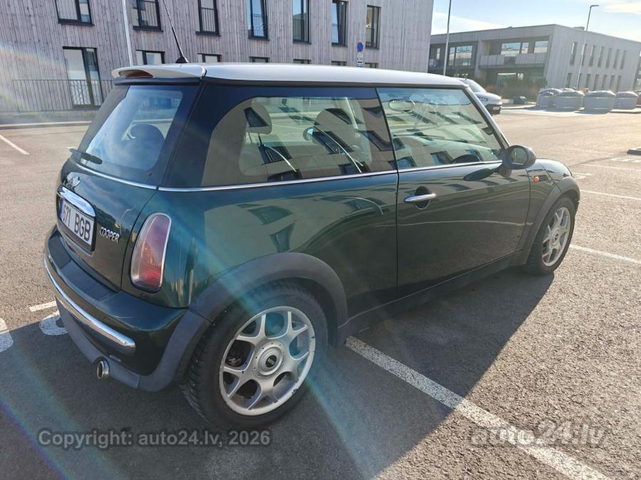 Zaļš MINI Cooper 2001 Tallina, ar dzinēja tilpumu 1.60 L un nobraukumu 69 tūkst. km par 2099 €, foto 5 vietnē AUTOMOTO.COM.LV