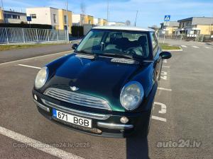 Zaļš MINI Cooper 2001 Tallina, ar dzinēja tilpumu 1.60 L un nobraukumu 69 tūkst. km par 2099 €, foto 10 vietnē AUTOMOTO.COM.LV