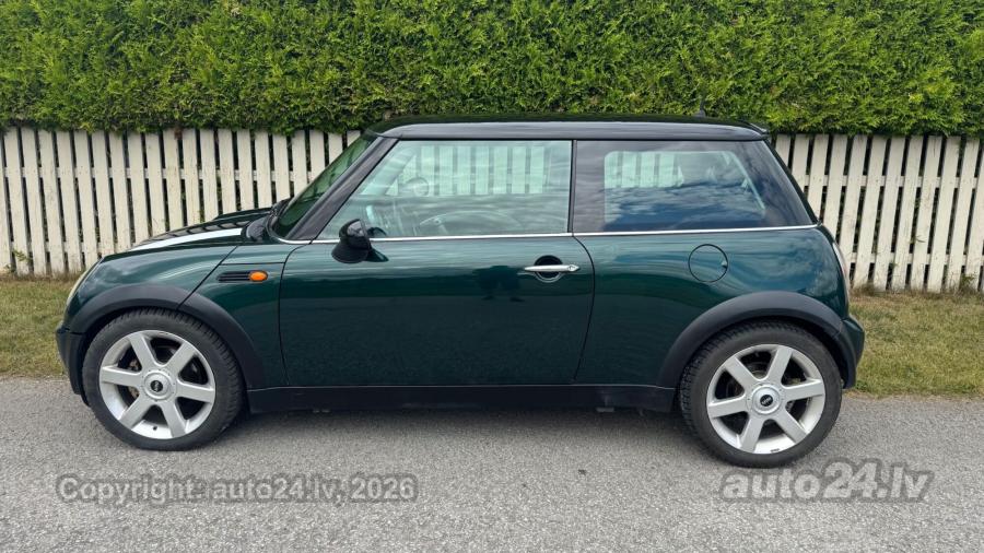 Zaļš MINI Cooper 2002 Tallina, ar dzinēja tilpumu 1.60 L un nobraukumu 235 tūkst. km par 2500 €, foto 3 vietnē AUTOMOTO.COM.LV
