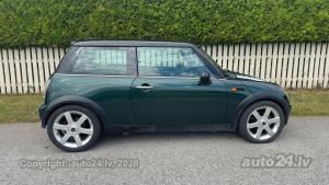 Zaļš MINI Cooper 2002 Tallina, ar dzinēja tilpumu 1.60 L un nobraukumu 235 tūkst. km par 2500 €, foto 6 vietnē AUTOMOTO.COM.LV