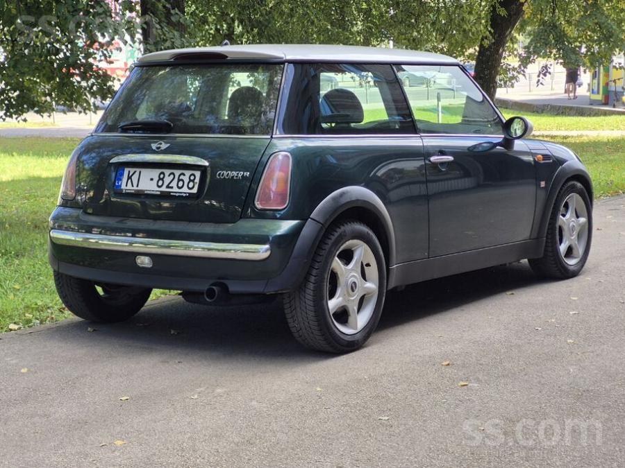 Zaļš MINI Cooper 2002 Rīga, ar dzinēja tilpumu 1.60 L un nobraukumu 0 tūkst. km par 1450 €, foto 5 vietnē AUTOMOTO.COM.LV