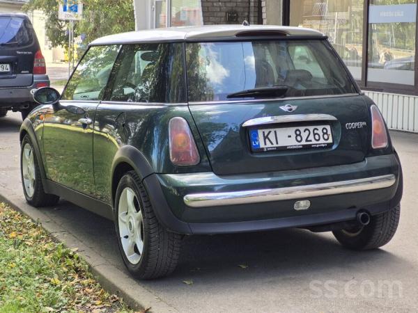 Zaļš MINI Cooper 2002 Rīga, ar dzinēja tilpumu 1.60 L un nobraukumu 0 tūkst. km par 1450 €, foto 7 vietnē AUTOMOTO.COM.LV