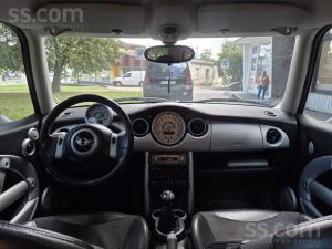 Zaļš MINI Cooper 2002 Rīga, ar dzinēja tilpumu 1.60 L un nobraukumu 0 tūkst. km par 1450 €, foto 8 vietnē AUTOMOTO.COM.LV