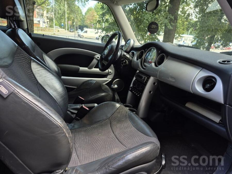 Zaļš MINI Cooper 2002 Rīga, ar dzinēja tilpumu 1.60 L un nobraukumu 0 tūkst. km par 1450 €, foto 9 vietnē AUTOMOTO.COM.LV