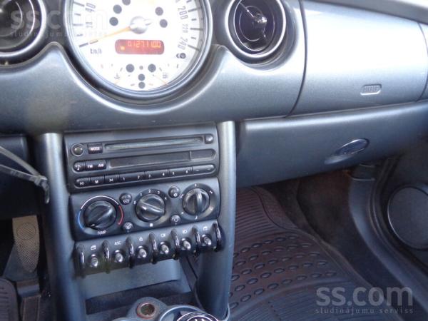 Zaļš MINI Cooper 2004 Rīga, ar dzinēja tilpumu 1.60 L un nobraukumu 271 tūkst. km par 2200 €, foto 9 vietnē AUTOMOTO.COM.LV