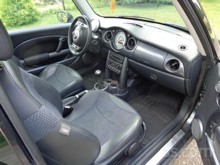 Zaļš MINI Cooper 2004 Rīga, ar dzinēja tilpumu 1.60 L un nobraukumu 271 tūkst. km par 1600 €, foto 16 vietnē AUTOMOTO.COM.LV