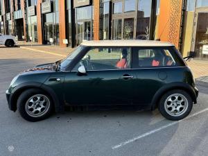 Green MINI Cooper 2005 in Kaunas, with an engine capacity of 1.60 L and mileage of 143 thousand km for 1100 €, photo 4 on AUTOMOTO.COM.LV