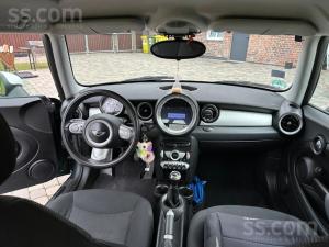 Zaļš MINI Cooper 2008 Liepāja, ar dzinēja tilpumu 1.60 L un nobraukumu 178 tūkst. km par 2950 €, foto 8 vietnē AUTOMOTO.COM.LV