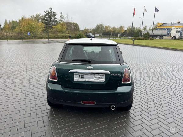 Zaļš MINI Cooper 2008 Telšiai, ar dzinēja tilpumu 1.56 L un nobraukumu 166 tūkst. km par 3300 €, foto 6 vietnē AUTOMOTO.COM.LV