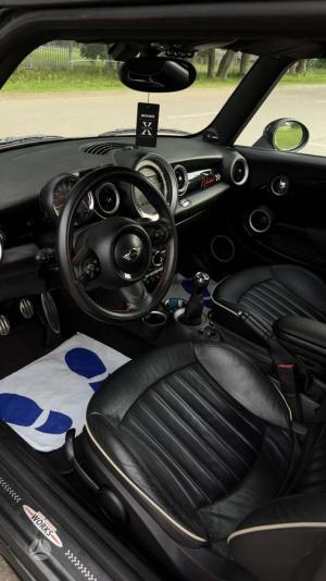 Zaļš MINI Cooper 2011 Širvintos, ar dzinēja tilpumu 1.60 L un nobraukumu 238 tūkst. km par 11000 €, foto 13 vietnē AUTOMOTO.COM.LV