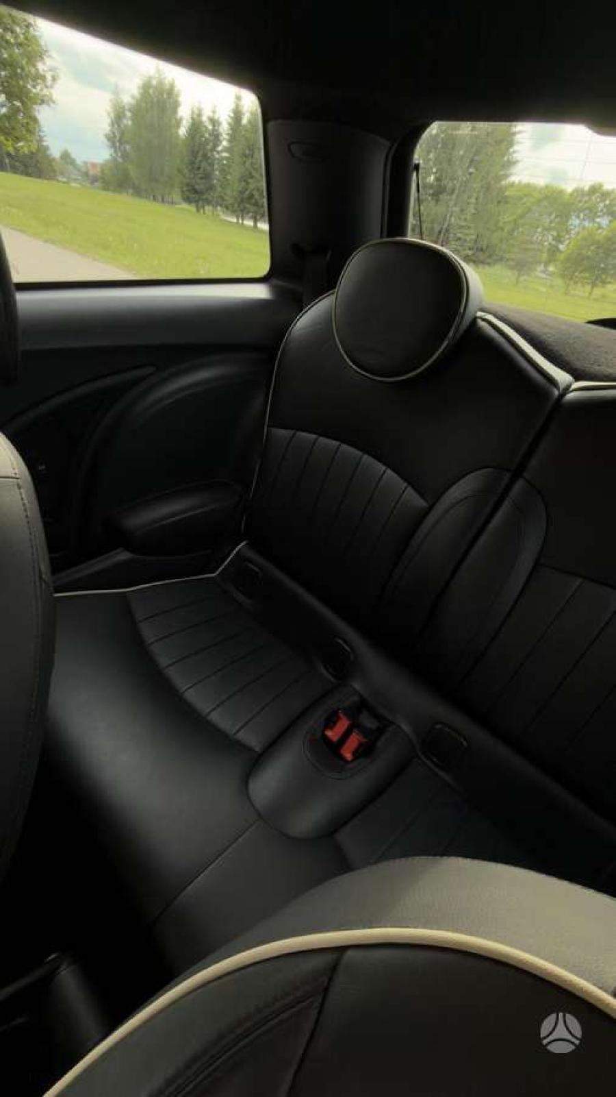 Zaļš MINI Cooper 2011 Širvintos, ar dzinēja tilpumu 1.60 L un nobraukumu 238 tūkst. km par 11000 €, foto 20 vietnē AUTOMOTO.COM.LV