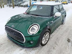 Green MINI Cooper 2020 in Marijampole, with an engine capacity of 1.50 L and mileage of 155 thousand km for 8000 €, photo 14 on AUTOMOTO.COM.LV