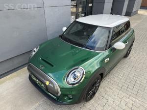 Zaļš MINI Cooper 2021 Rīga, ar dzinēja tilpumu 0.00 L un nobraukumu 43 tūkst. km par 18500 €, foto 4 vietnē AUTOMOTO.COM.LV
