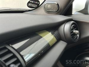 Zaļš MINI Cooper 2021 Rīga, ar dzinēja tilpumu 0.00 L un nobraukumu 43 tūkst. km par 18500 €, foto 21 vietnē AUTOMOTO.COM.LV